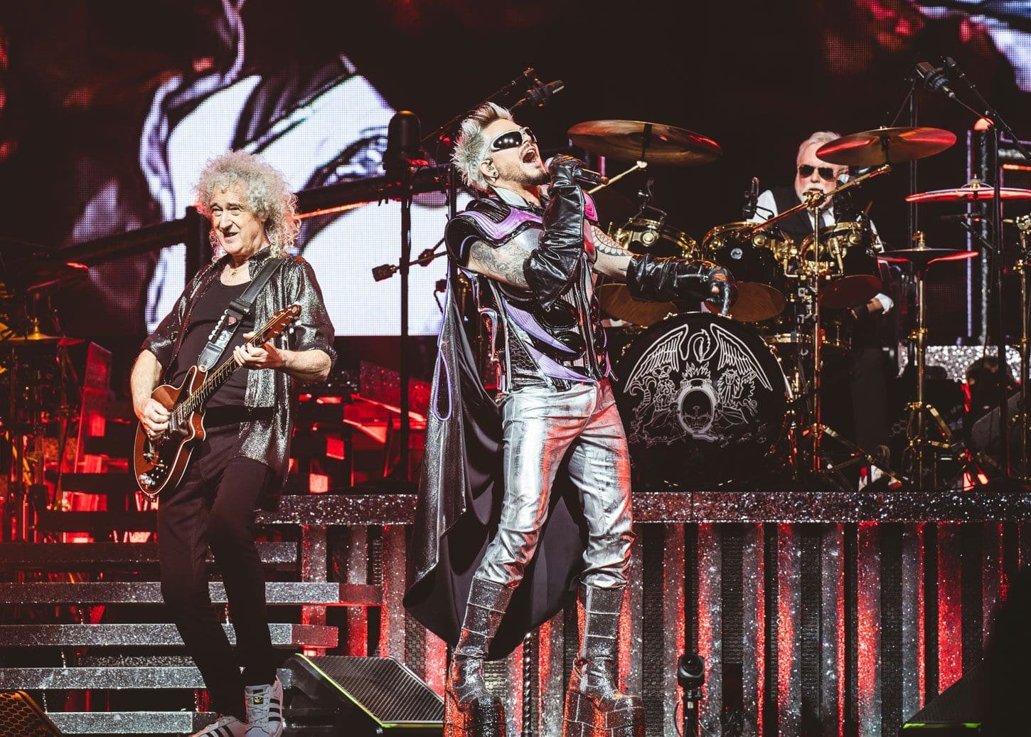 Queen + Adam Lambert Embody Rock Royalty in Philly [PHOTOS] | Digital ...