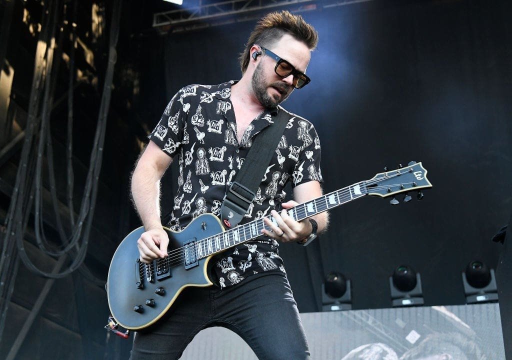 Breaking Benjamin Guitarist Releases Cover of Avril Lavigne’s Song ...