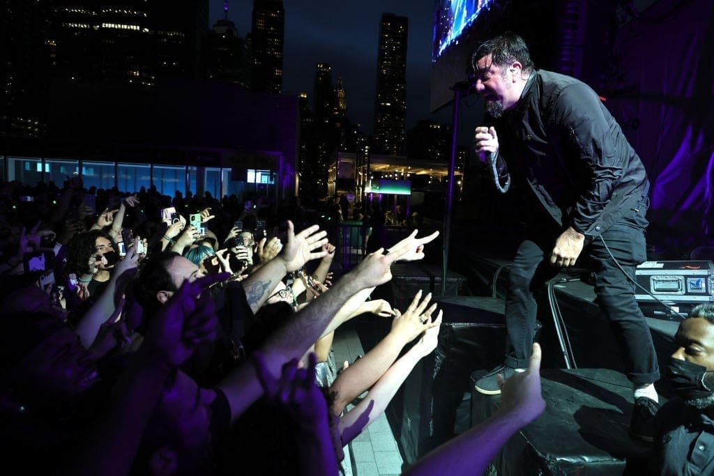 Deftones Impress Fans with Sarah Barthel Collaboration at Quebec ...