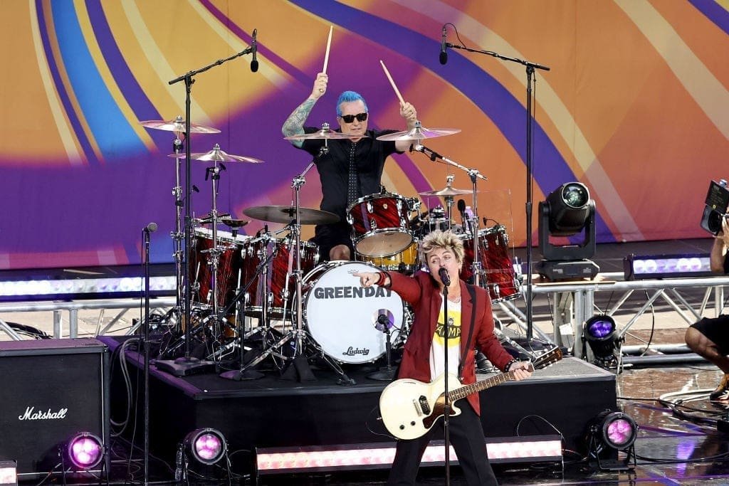 Billie Joe Armstrong of Green Day Makes Autistic Teen’s Dream Come True ...