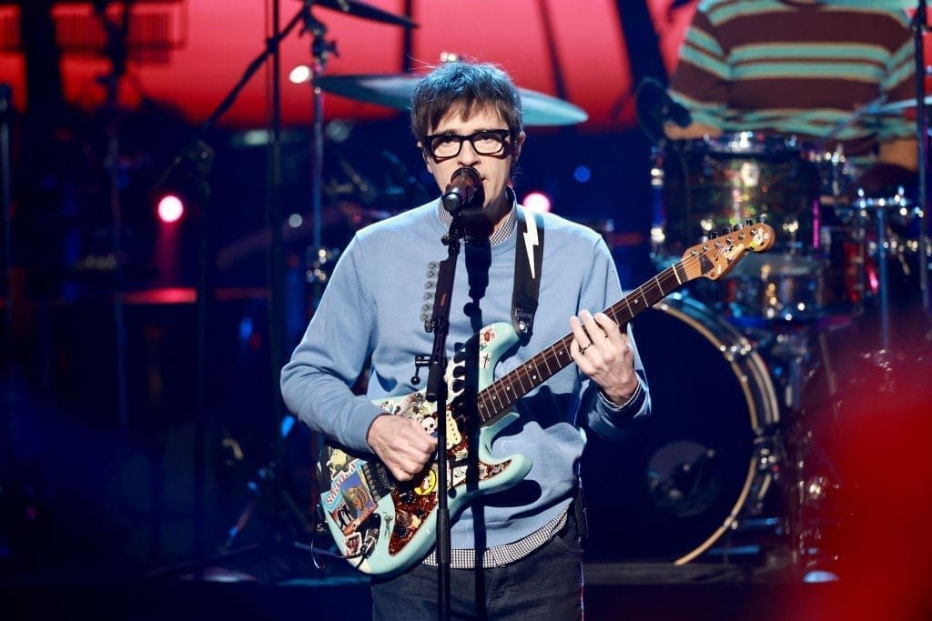 Rivers Cuomo: The Versatile Songwriter Behind Chart-Topping Hits and ...
