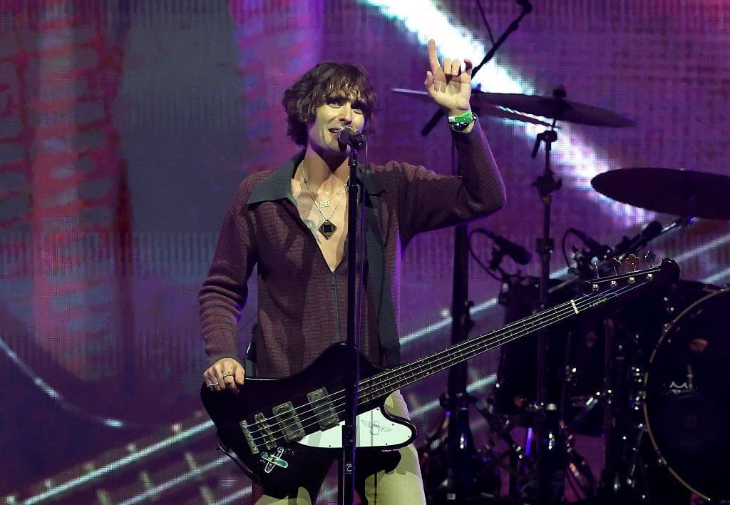 All-American Rejects Lead Singer Tyson Ritter Stops Concert to Assist ...